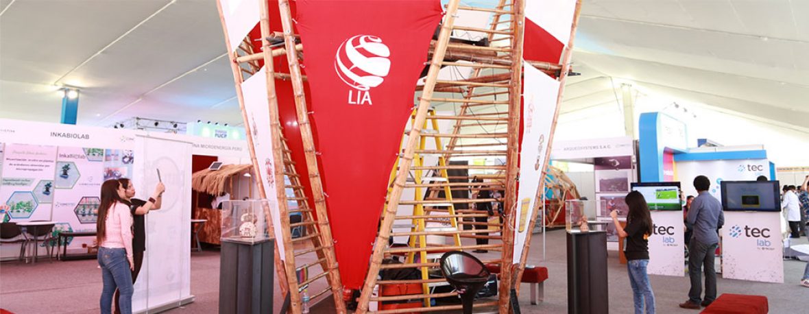 Stand Innovación FIA – 2016 | Facultad de Ingeniería y Arquitectura